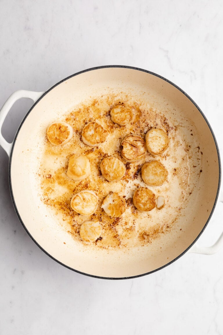 15-Minute Pan-Seared Scallops (Smooth with a golden crust ...