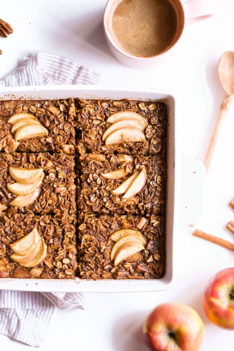 Gingerbread Baked Oatmeal - Wholesomelicious